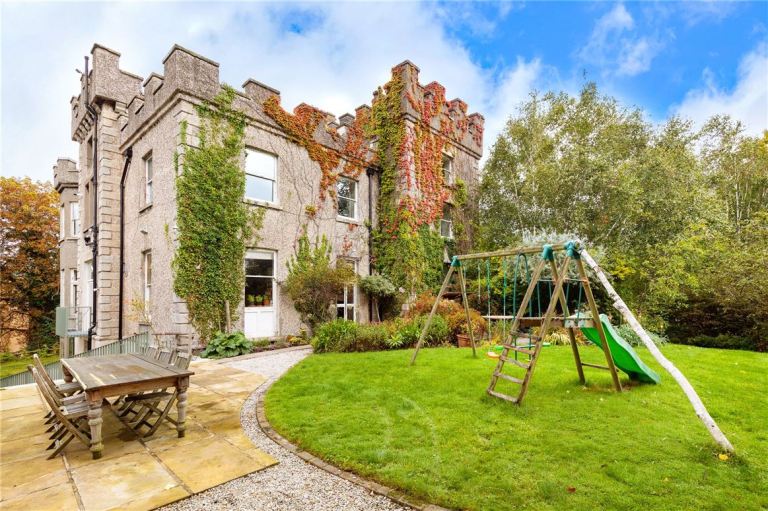 Clonskeagh Castle, Dublin – Irish Historic Houses